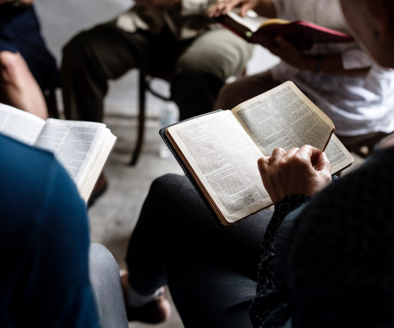 How to Study History - The Chara Project